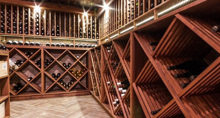 ¿Quieres tener tu propia bodega en casa? Elementos que no pueden faltar